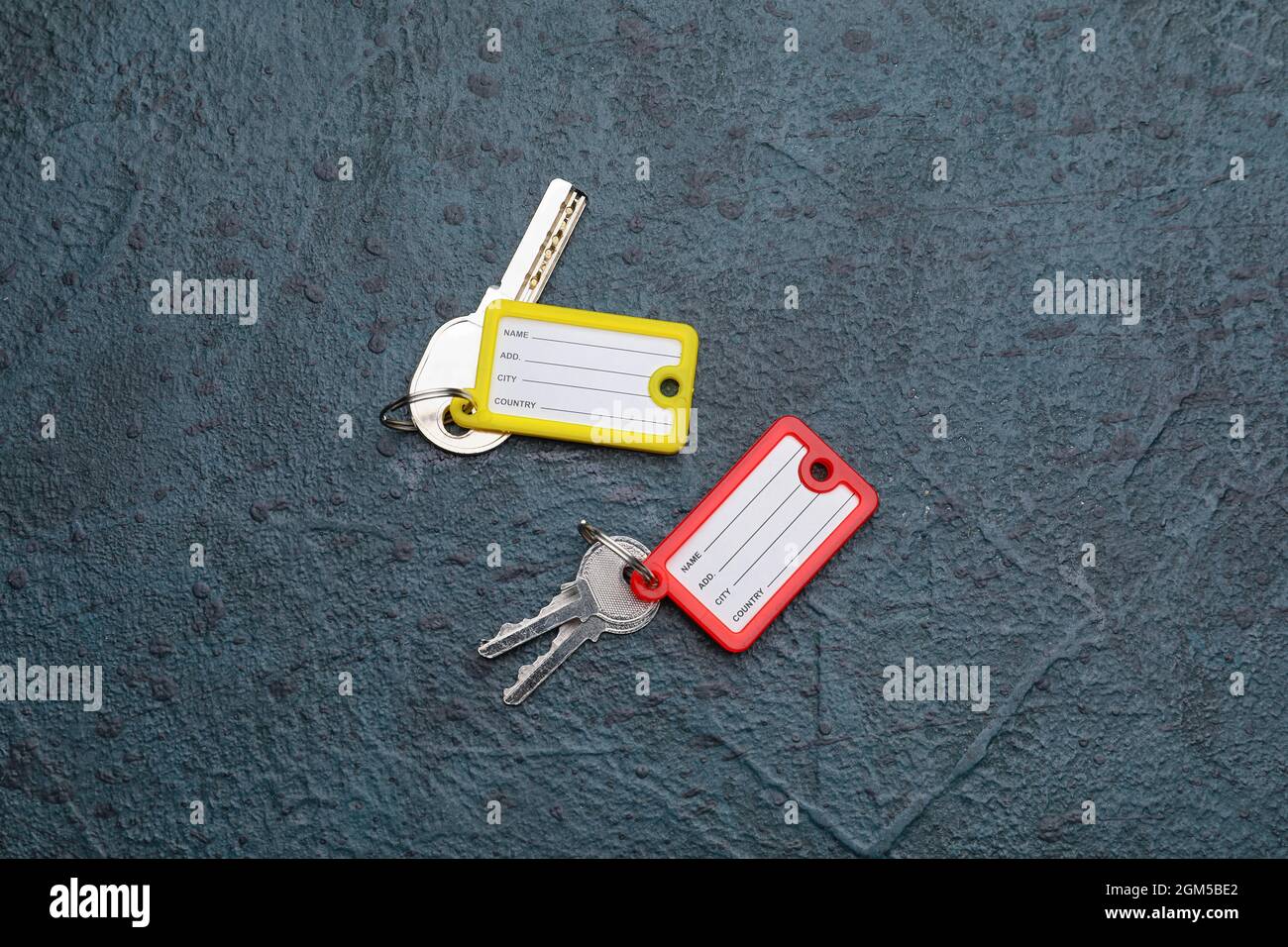 Dark green keys hi-res stock photography and images - Alamy