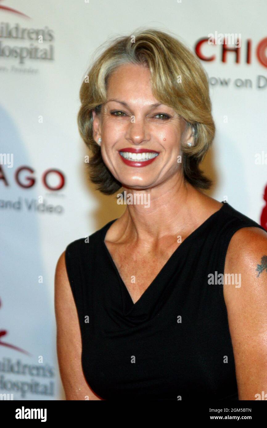 Cindy Garvey 08/19/03 ST. JUDE RUNWAY FOR LIFE CELEBRITY FASHION SHOW ...