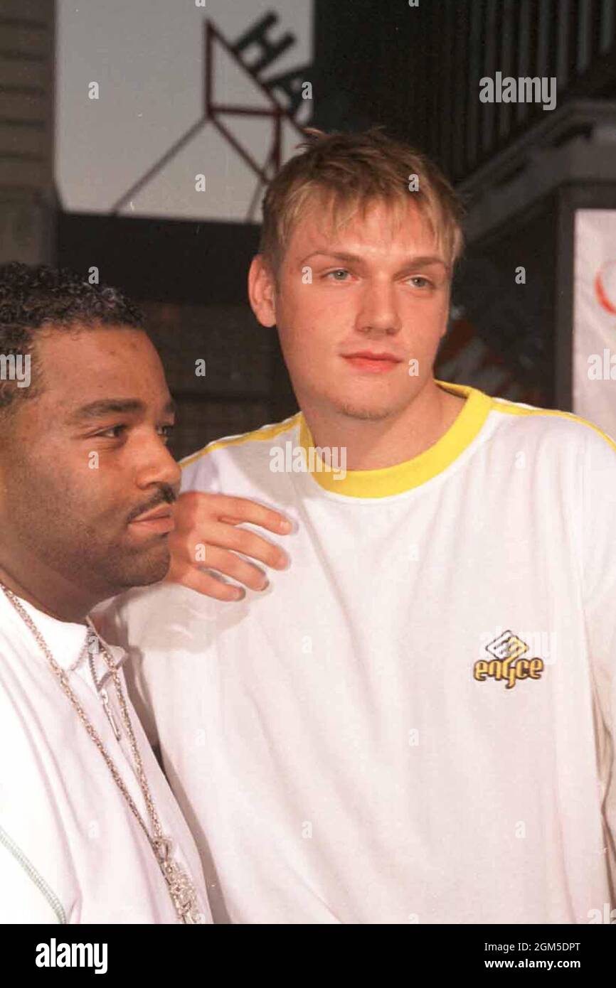Nick Carter 09/7/03 "The Fighting Temptations" Premiere at Grauman's ...
