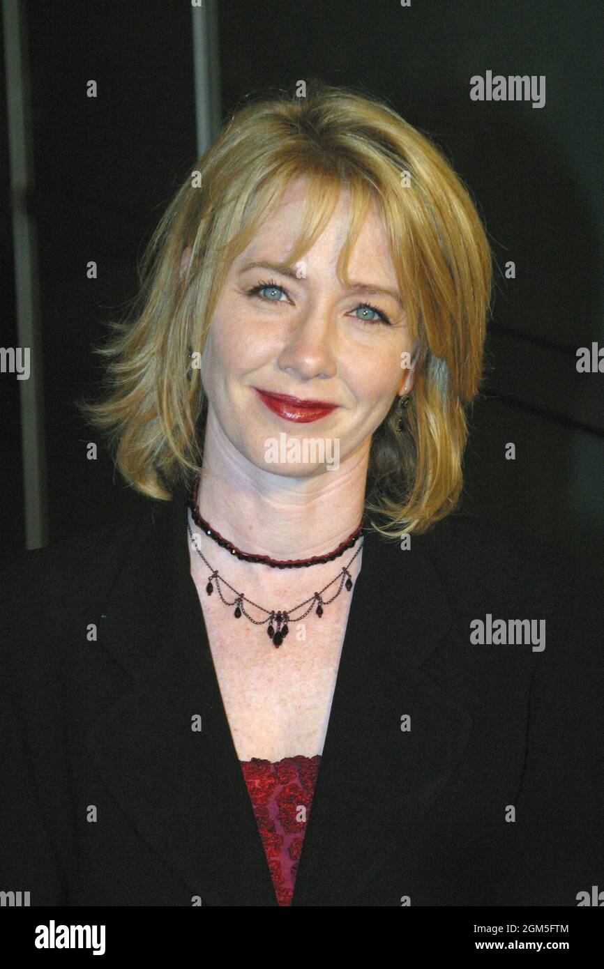 Ann Cusack 10/09/03 RUNAWAY JURY at Cinerama Dome Theater, Arclight ...