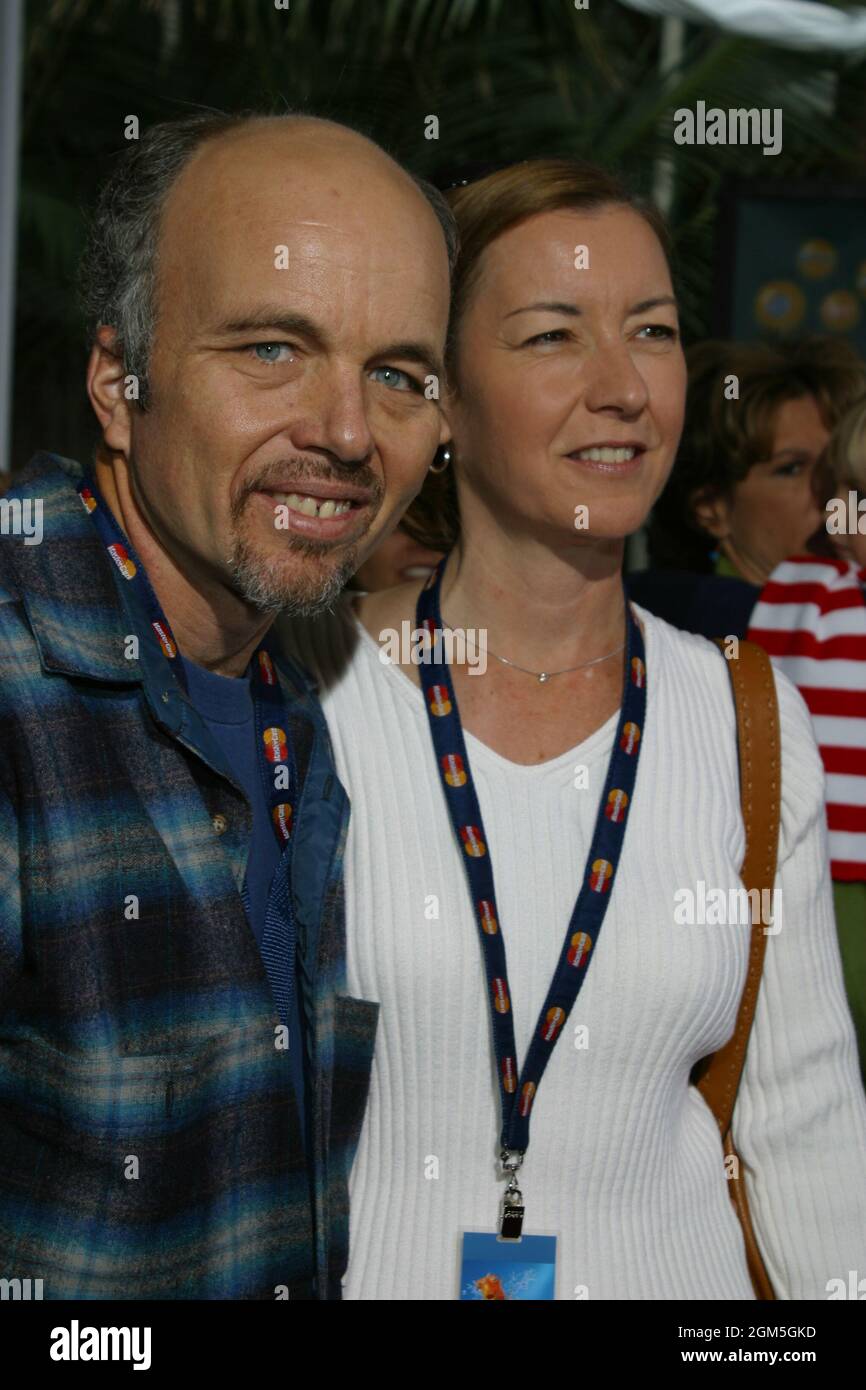 Clint Howard 11/08/03 "The Cat in the Hat" Premiere at Universal ...