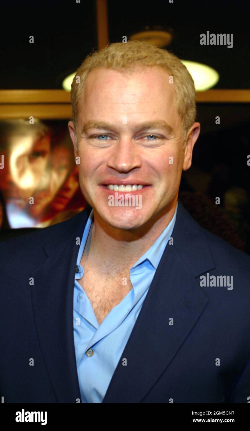Neal McDonough 11/19/03 TIMELINE at Mann National Theatre, Westwood ...