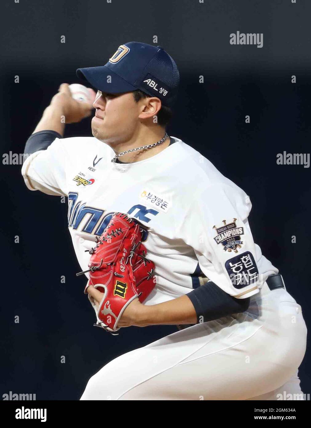 17th Sep, 2021. 17th Sep, 2021. NC Dinos' Song Myung-ki Song Myung-ki ...