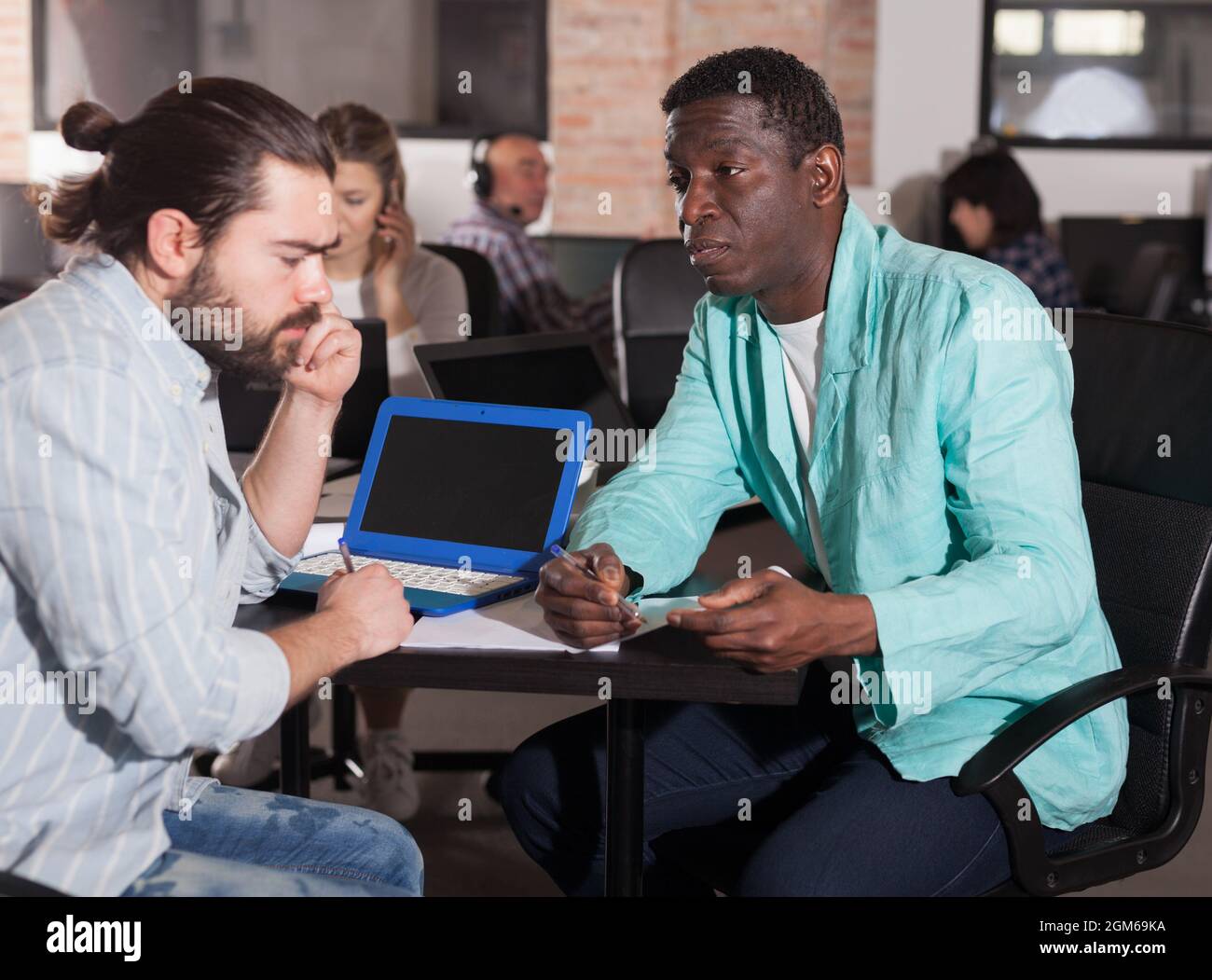 Multiracial partners hi-res stock photography and images - Alamy