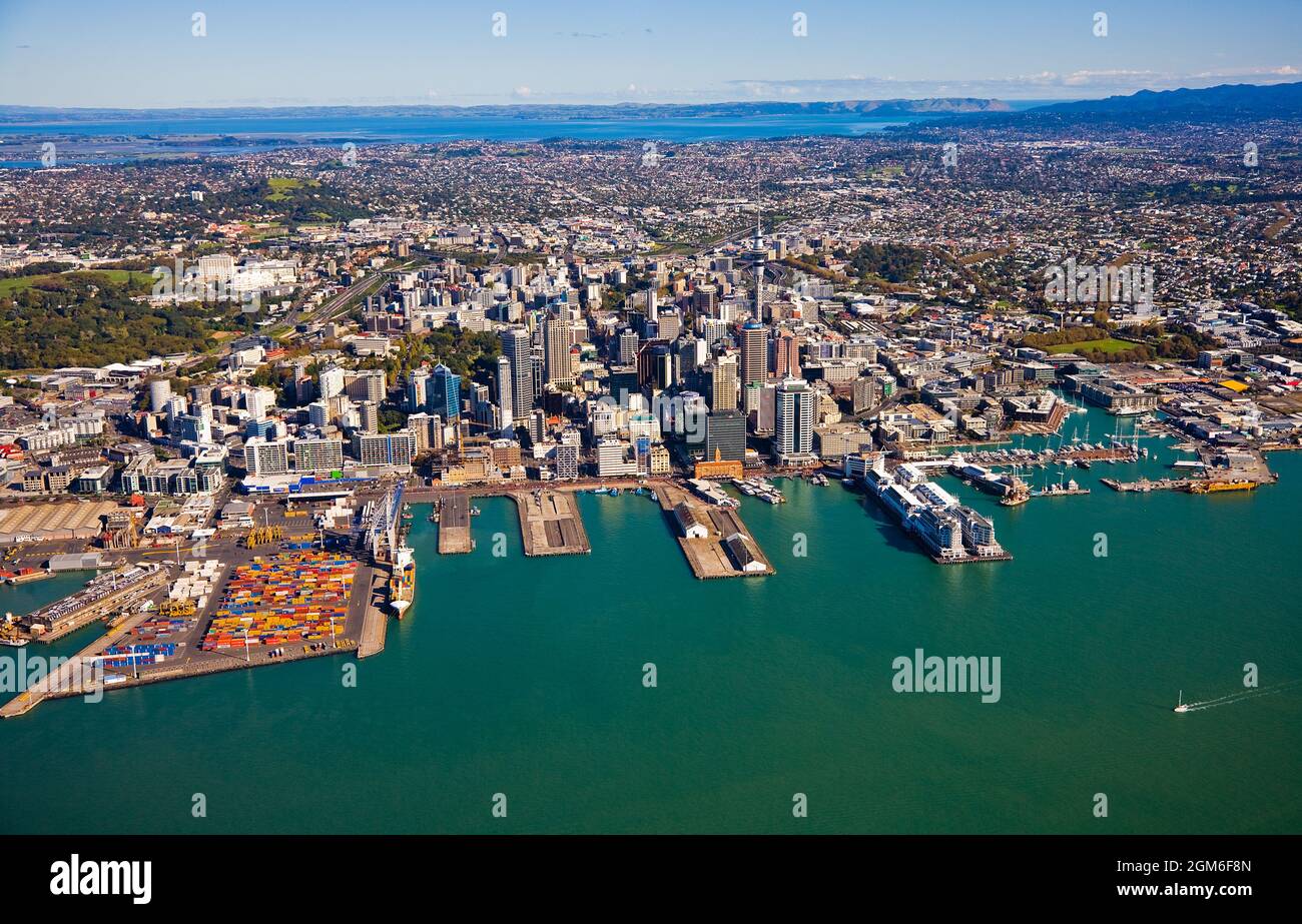 Auckland Central waterfront Stock Photo - Alamy