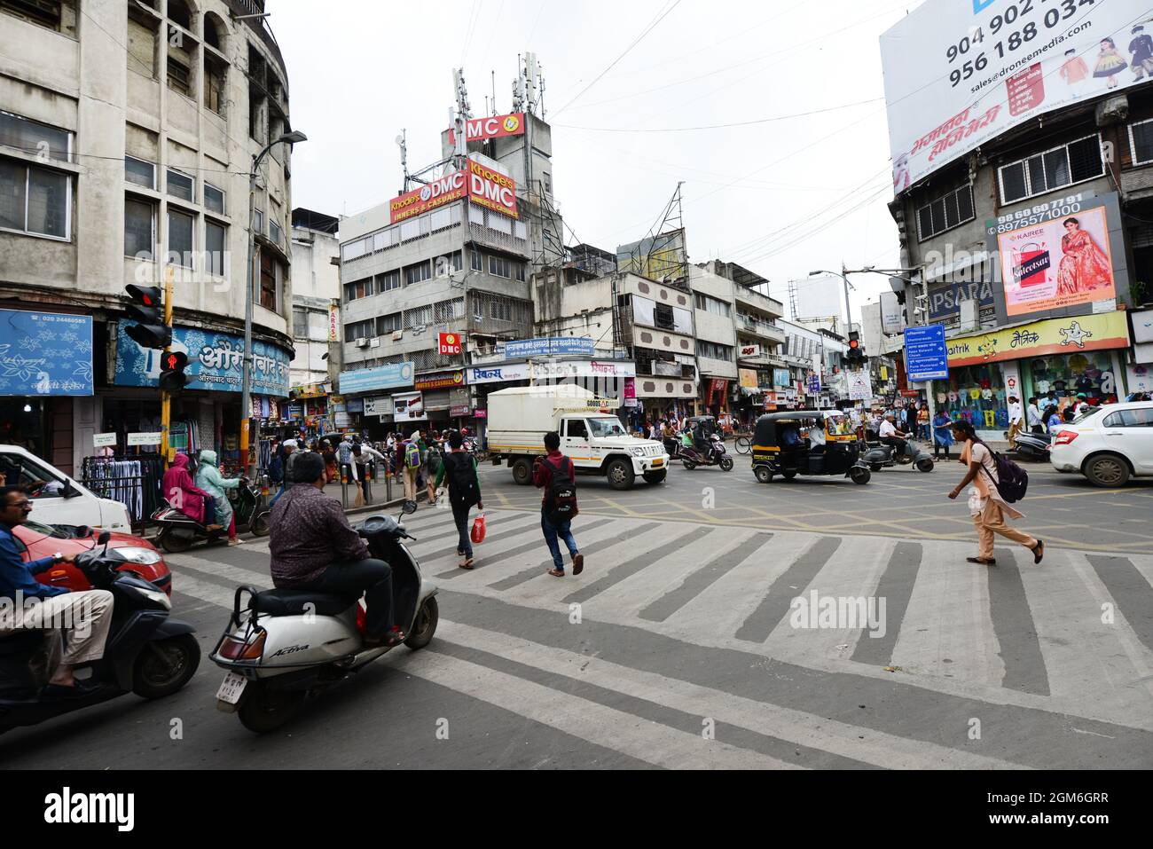 The busy junction of Laxmi road and Narayan peth road in Pune, India ...