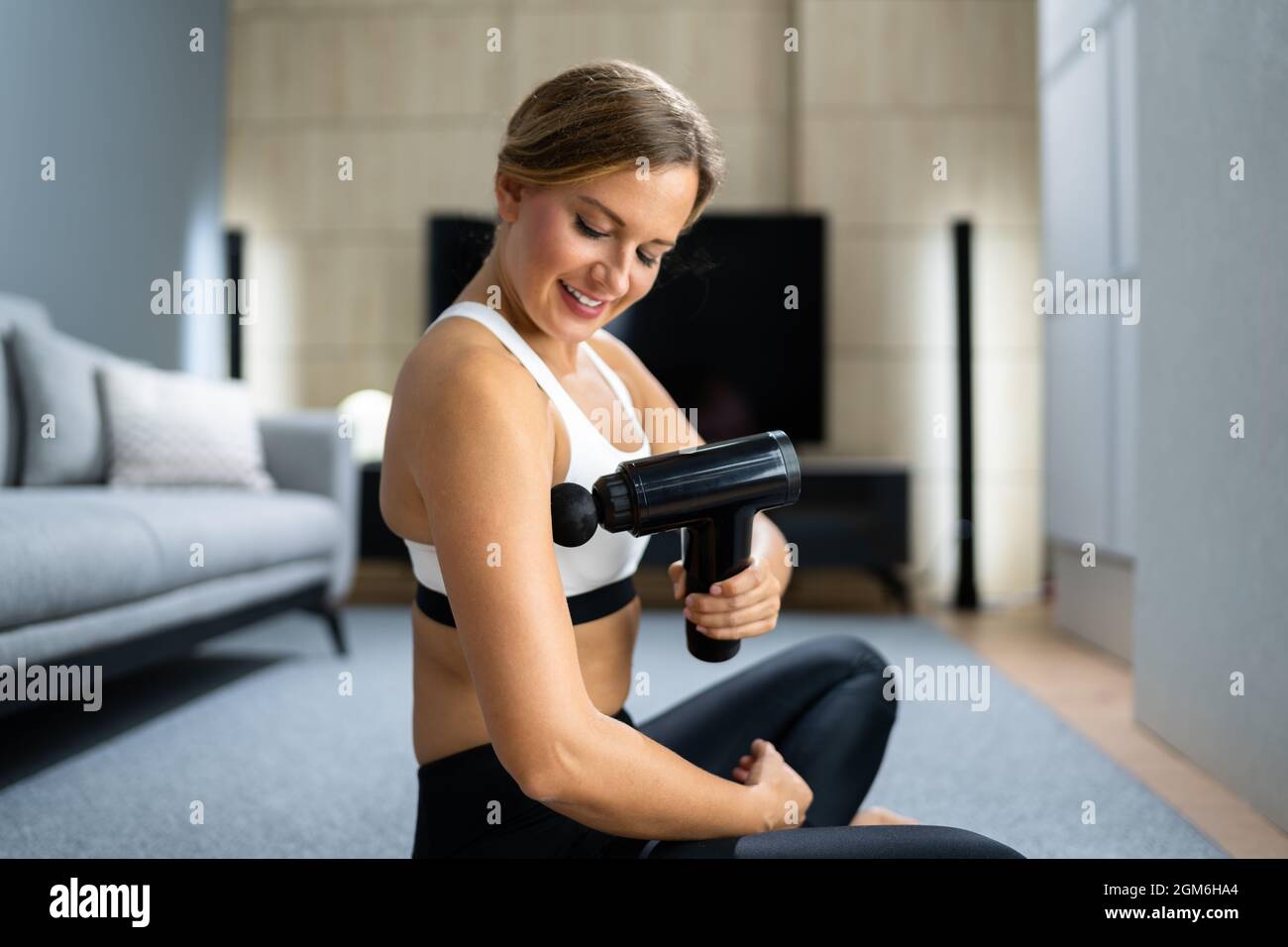 Physical therapy machine hi-res stock photography and images - Alamy