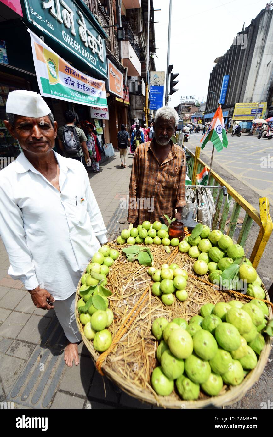 Main guava hi-res stock photography and images - Alamy