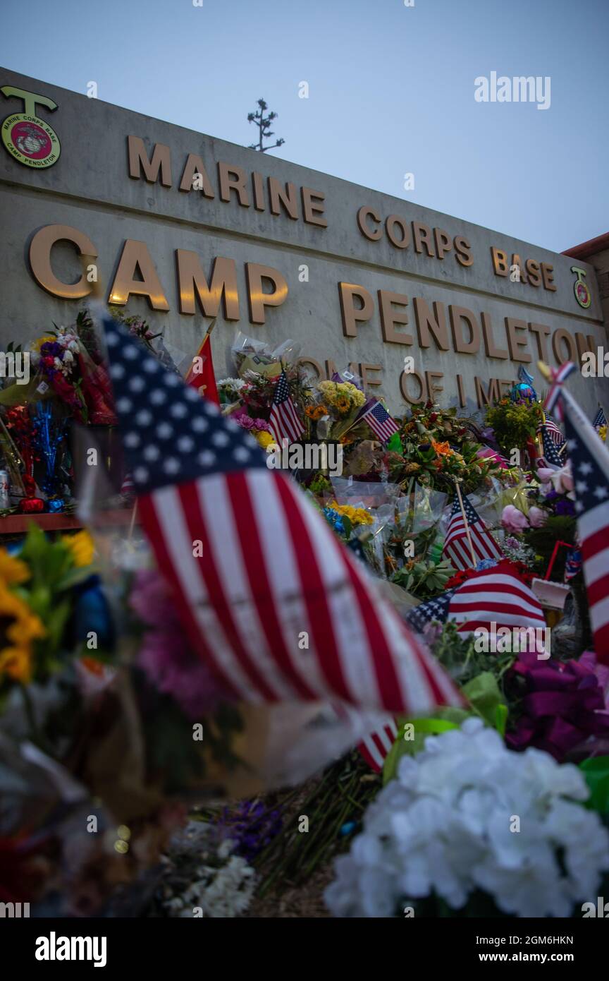 Camp pendleton gate hi-res stock photography and images - Alamy
