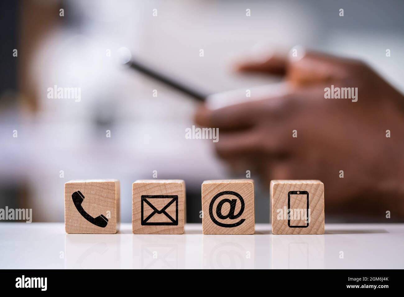 The internet email hi-res stock photography and images - Alamy