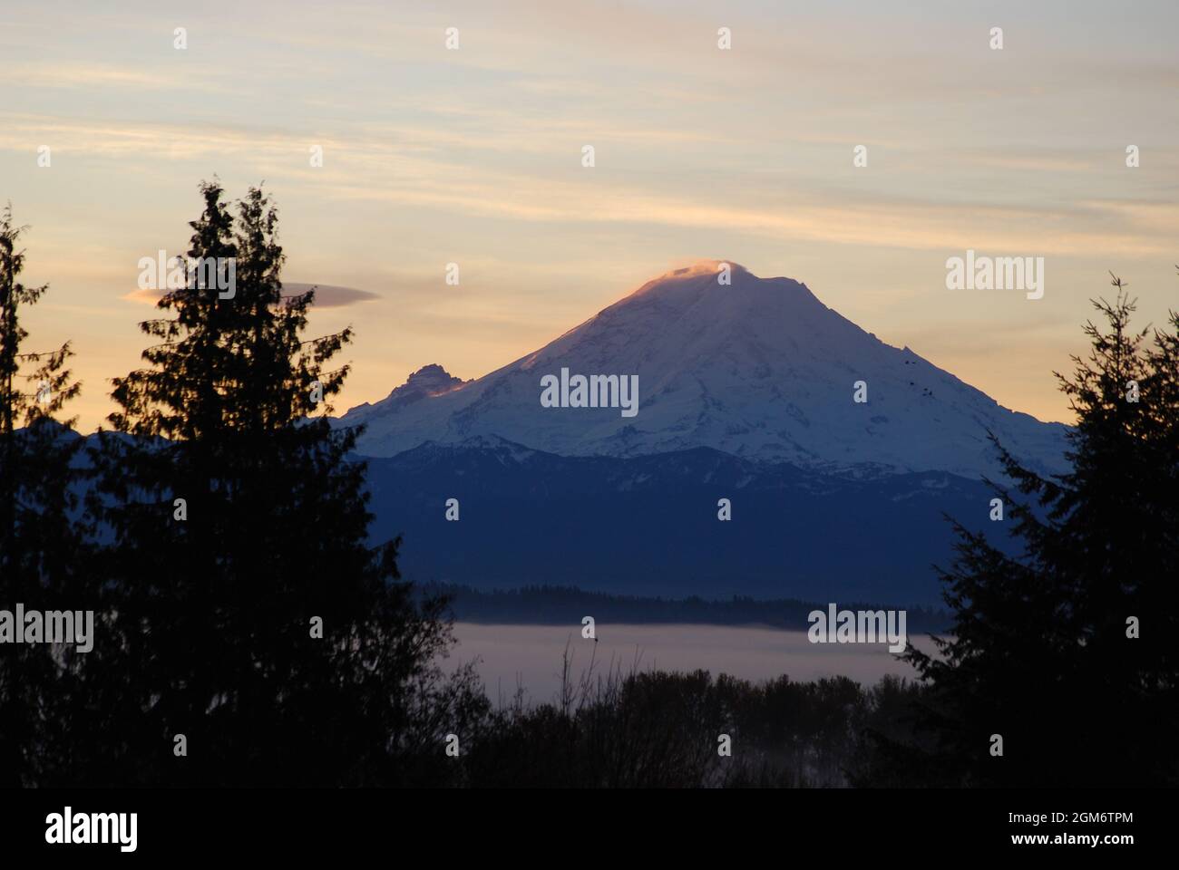 Rainier and climb hi-res stock photography and images - Alamy