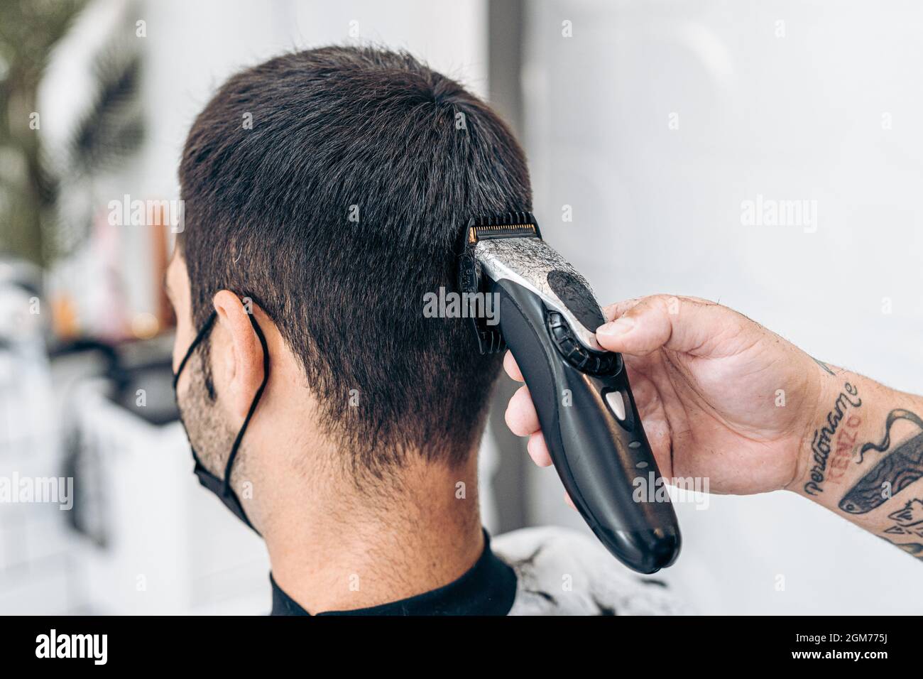 Hair cutting machine hi-res stock photography and images - Alamy