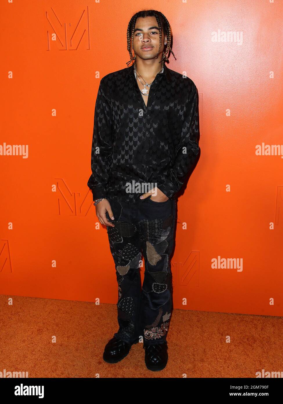 Golden landis von jones hi-res stock photography and images - Alamy