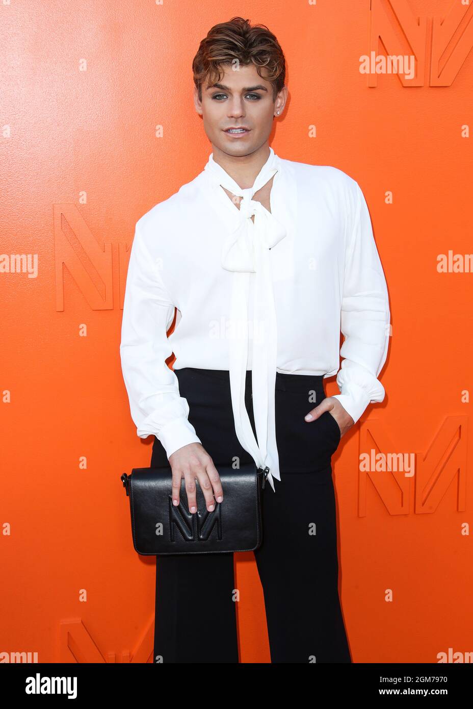 BEVERLY HILLS, LOS ANGELES, CALIFORNIA, USA - SEPTEMBER 16: Actor ...