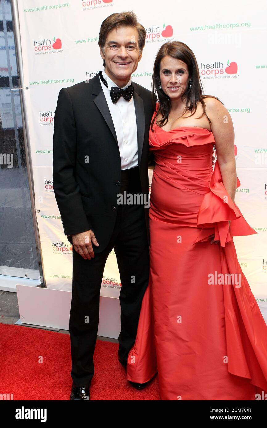 New York, NY, USA. 13 April, 2011. Co-founder of HEALTHCORPS, Dr ...