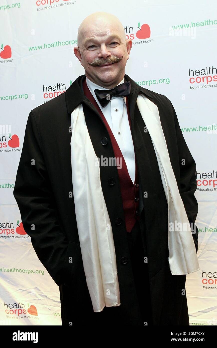 Dr todd olson hi-res stock photography and images - Alamy