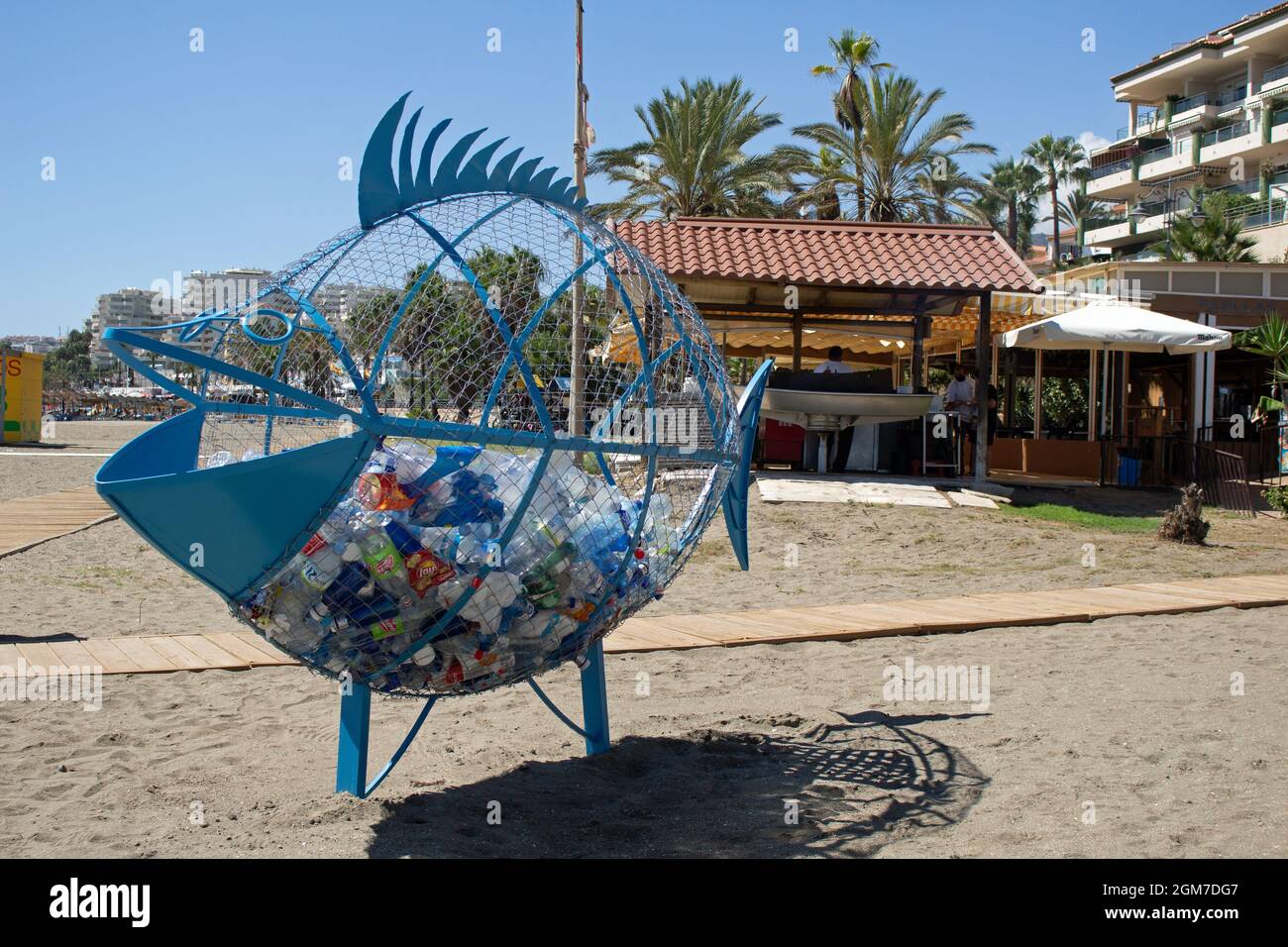 The Litter Fish Stock Photo - Alamy