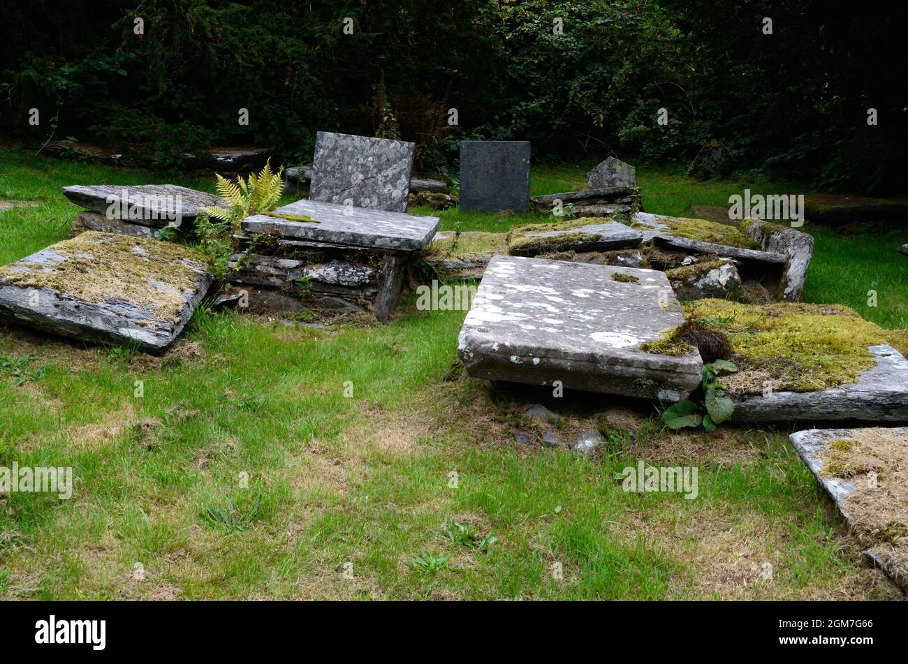 Circular tombs hi-res stock photography and images - Alamy