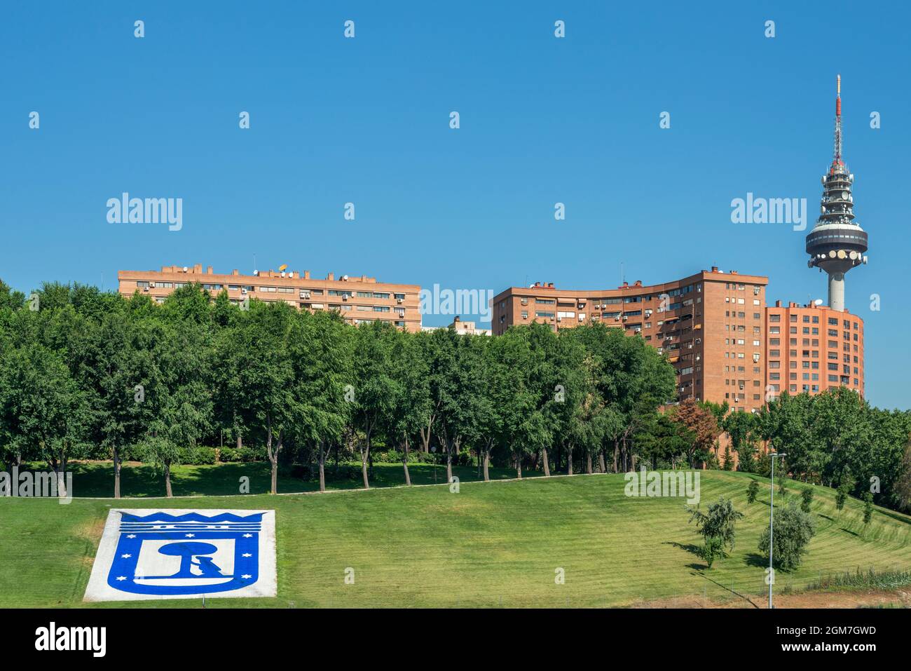 Telecommunications tower of Madrid and in the foreground the trees of ...