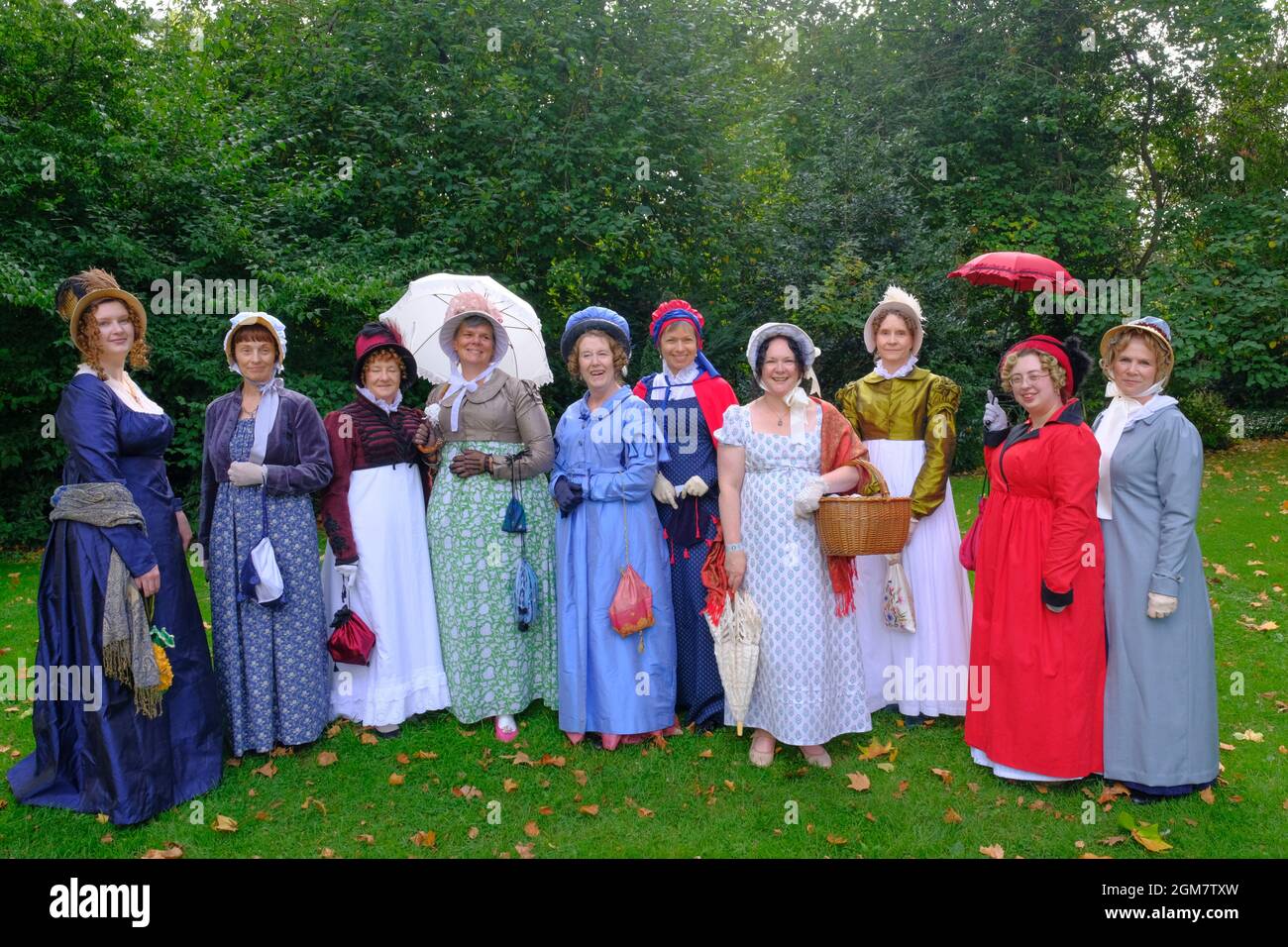 Regency costume hi-res stock photography and images - Alamy