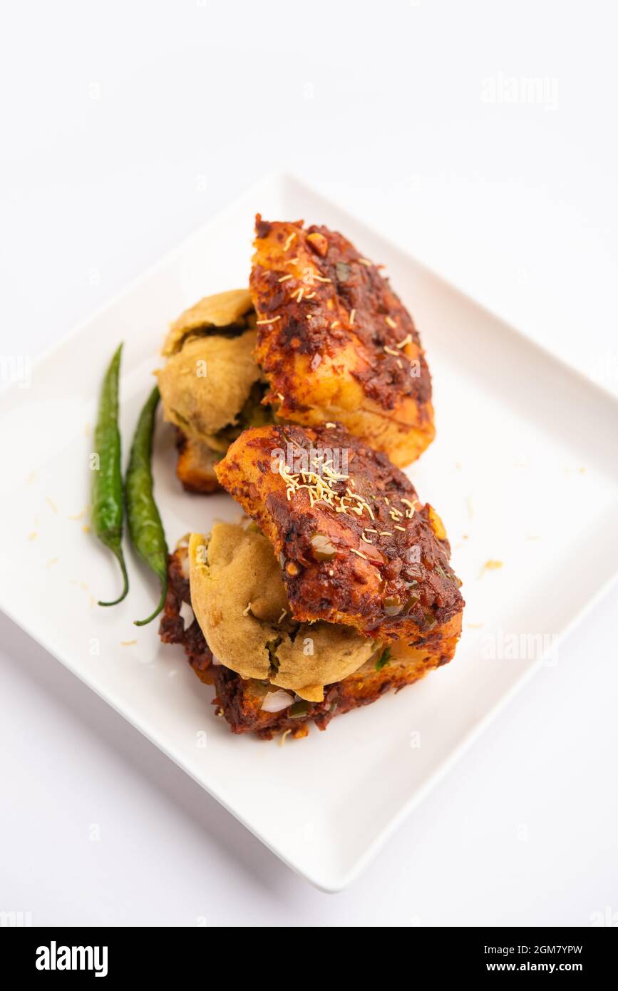 Masala Vada Pav or Wada Pao is an Indian snack Stock Photo - Alamy