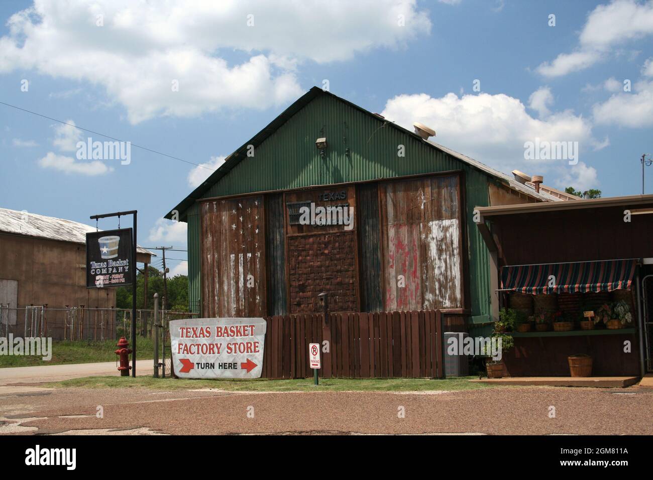 Rural factory town usa hi-res stock photography and images - Alamy