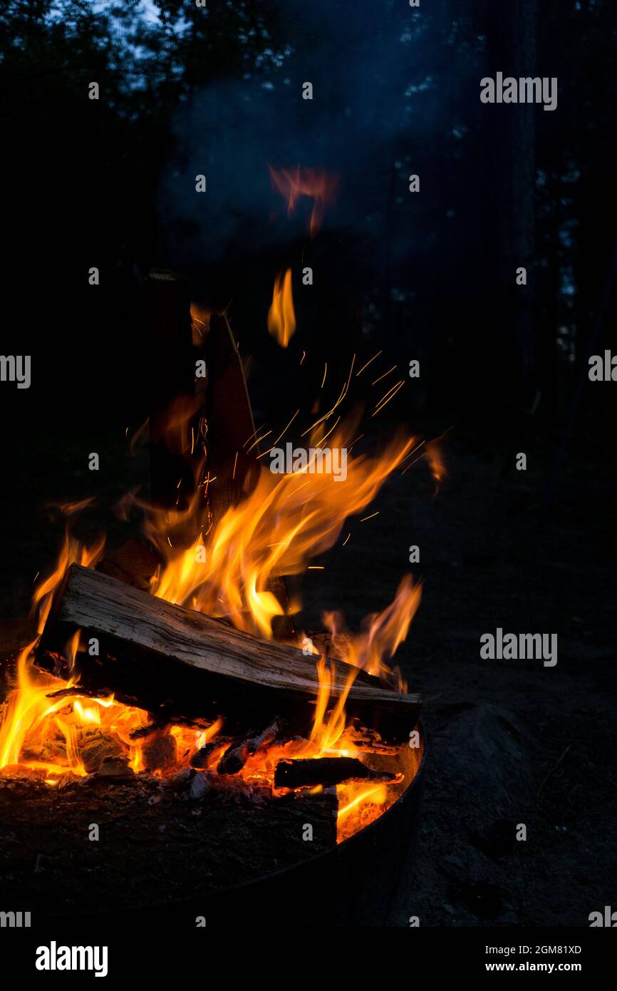 Camp Fire Flames Stock Photo - Alamy