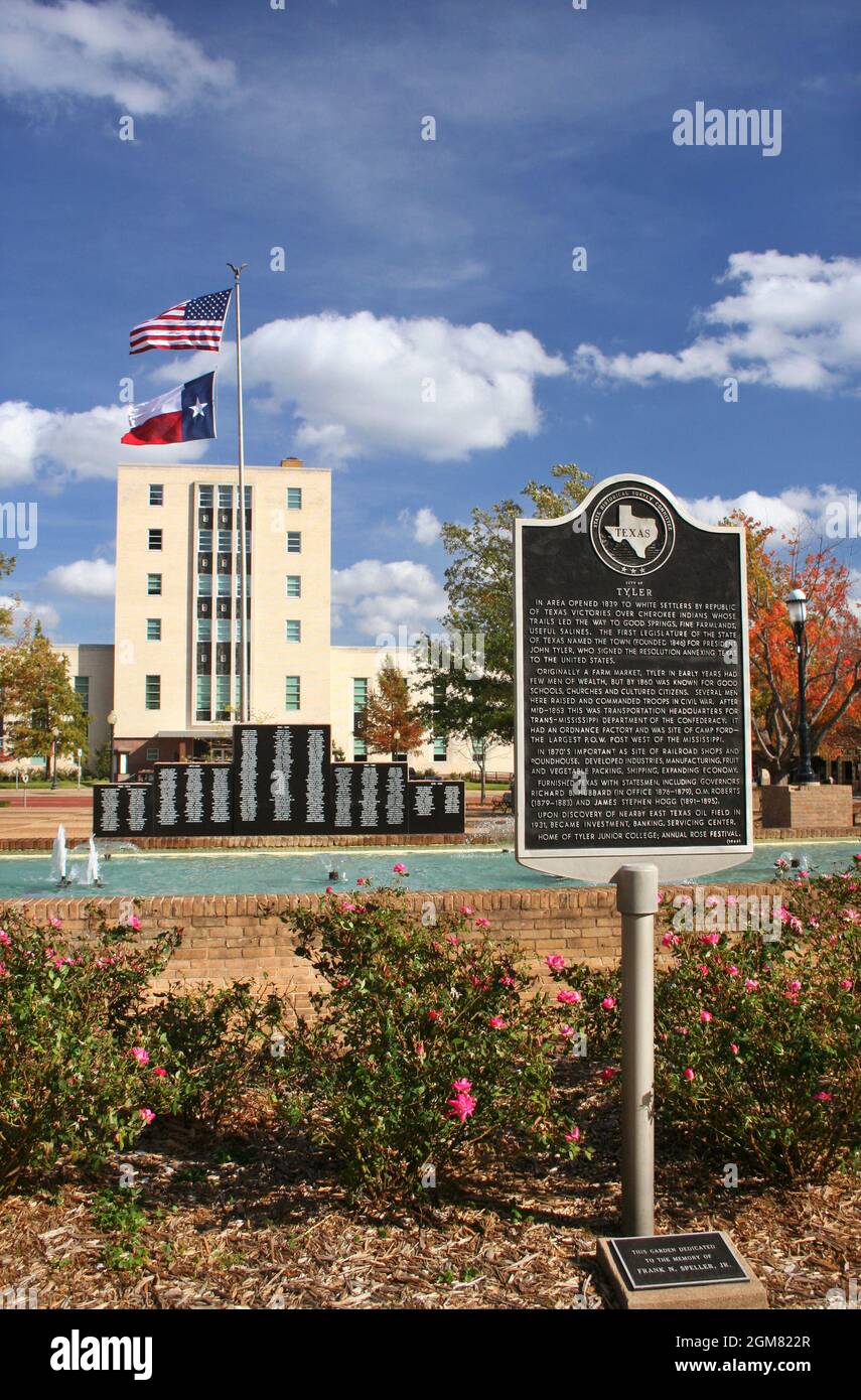 Tyler, TX: Smith County Courthouse with historical marker located in ...