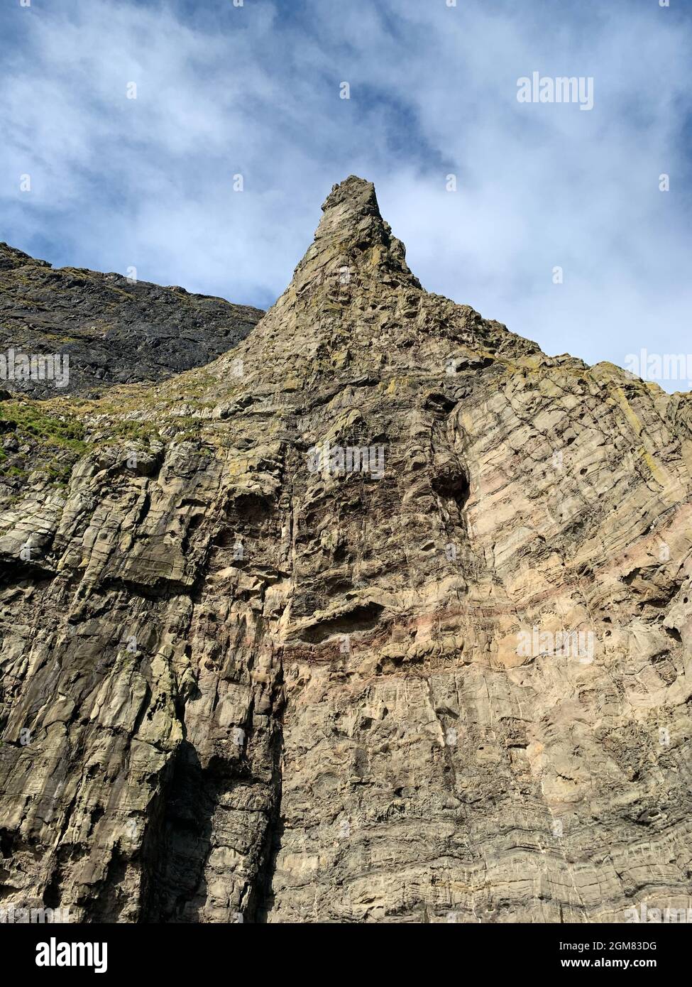 Cliffs towering above the ocean, rock formation Stock Photo - Alamy