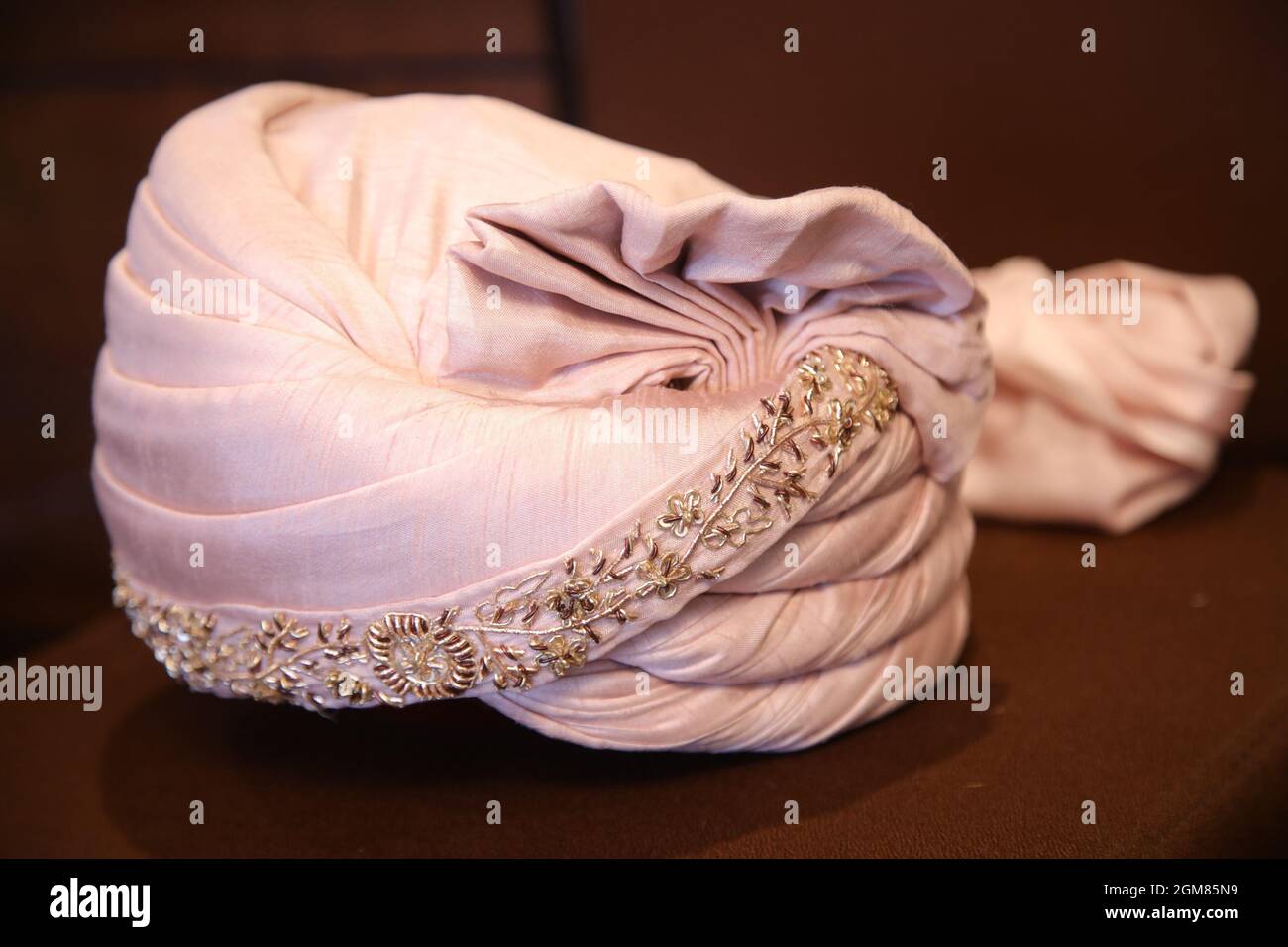 Beautiful groom sehra for Indian wedding Stock Photo - Alamy