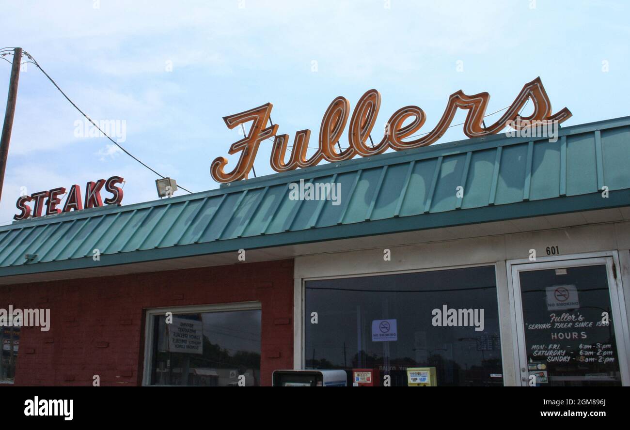 Tyler, TX: Abandoned Restaurant Fuller's Fine Foods a former local ...