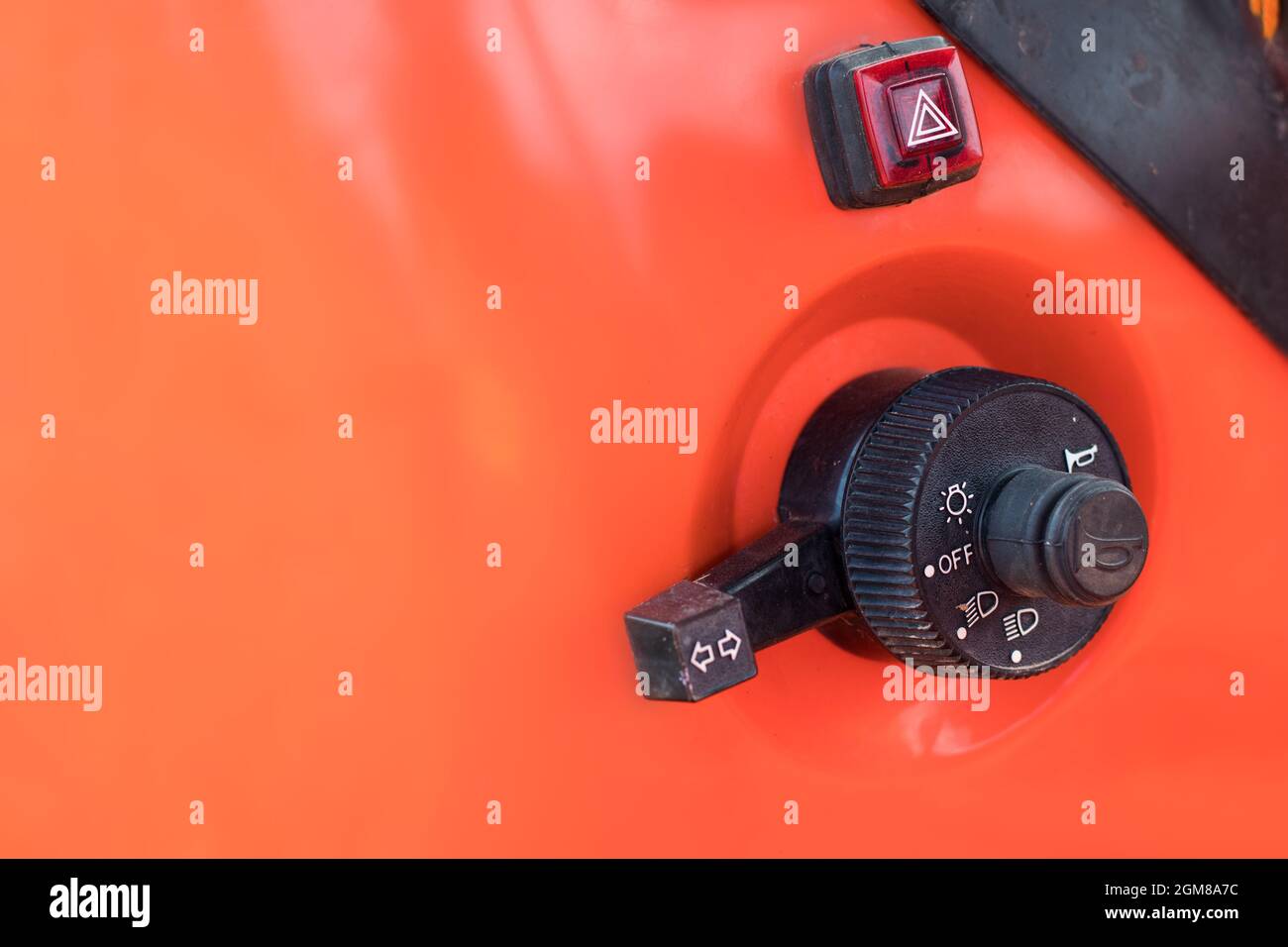 Electric horn hi-res stock photography and images - Alamy