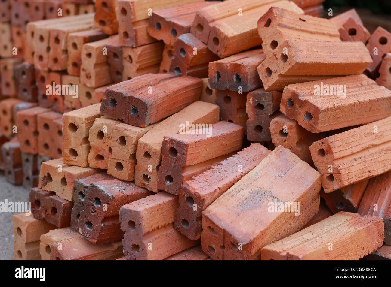 Red brick background close up, brick, stone, gravel Stock Photo - Alamy
