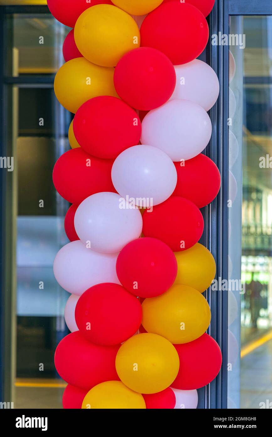 Colourful Latex Balloons Swirl Spiral Party Decoration Stock Photo - Alamy