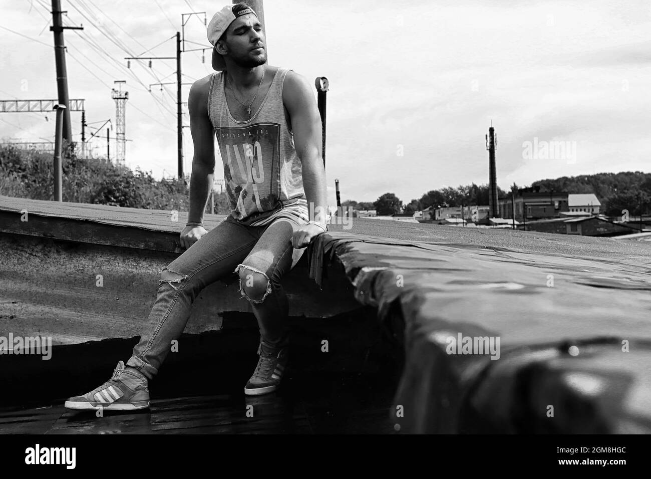 A young man with a beard hip-hop dancer Stock Photo - Alamy