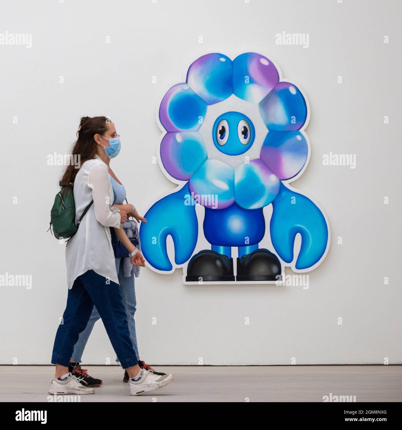 Chelsea flower show exhibition hi-res stock photography and images - Alamy