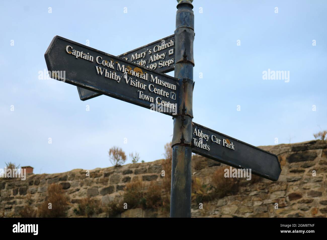 Whitby - Signpost showing Captain Cook Memorial Museum, Whitby Visitor ...