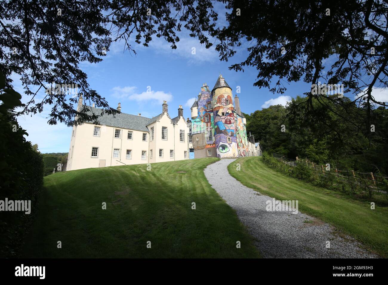 Kelburn castle hi-res stock photography and images - Alamy
