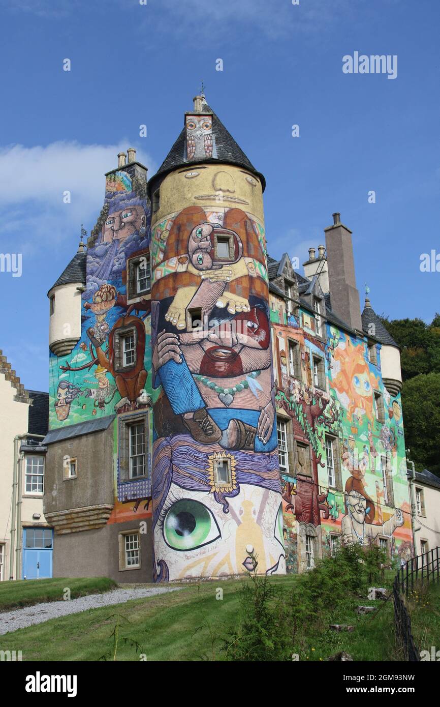 Kelburn castle hi-res stock photography and images - Alamy