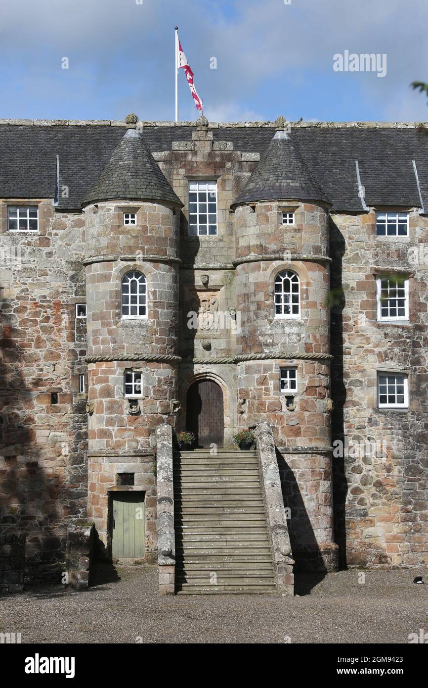 Rowallan castle hi-res stock photography and images - Alamy