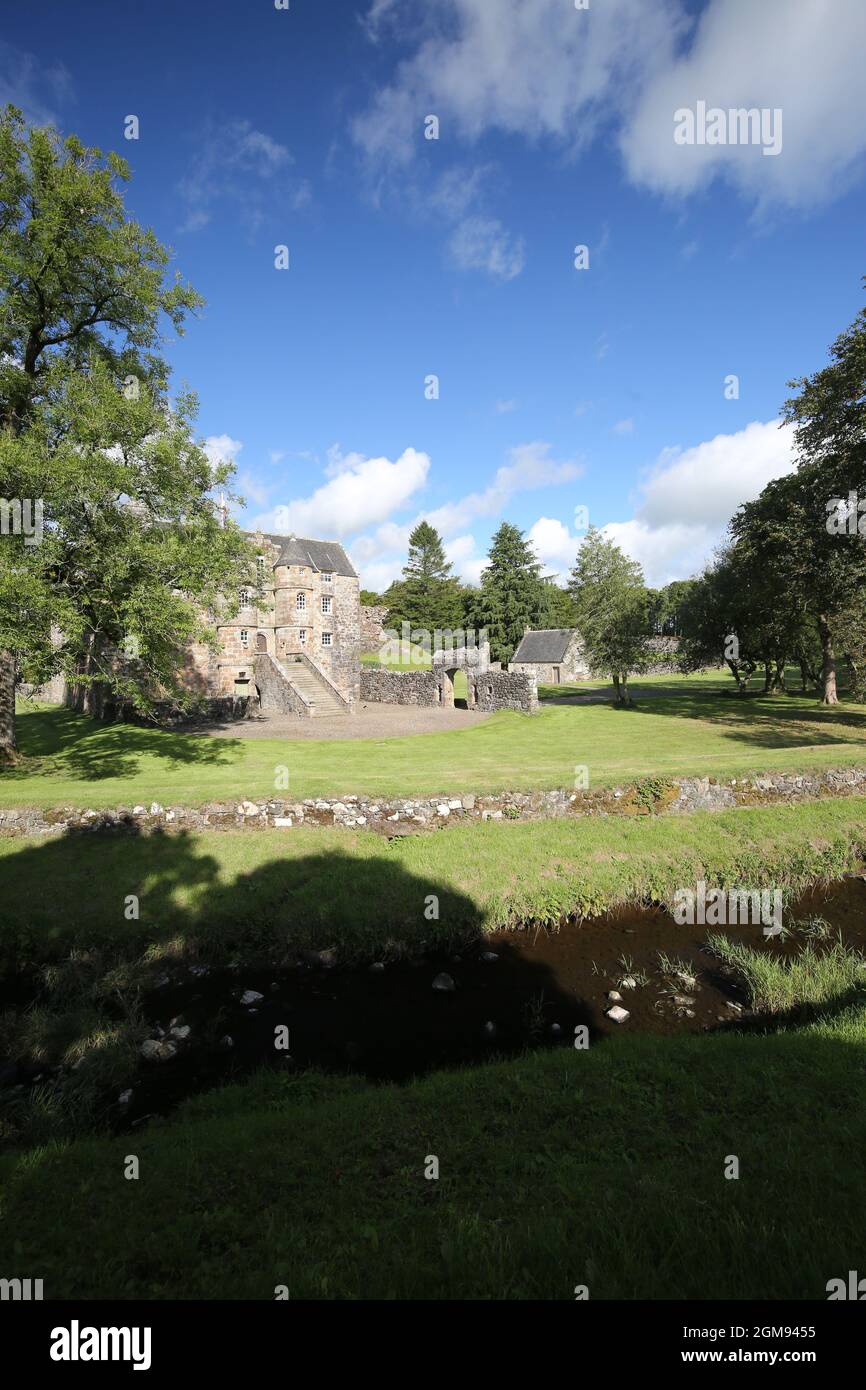 Rowallan hi-res stock photography and images - Alamy