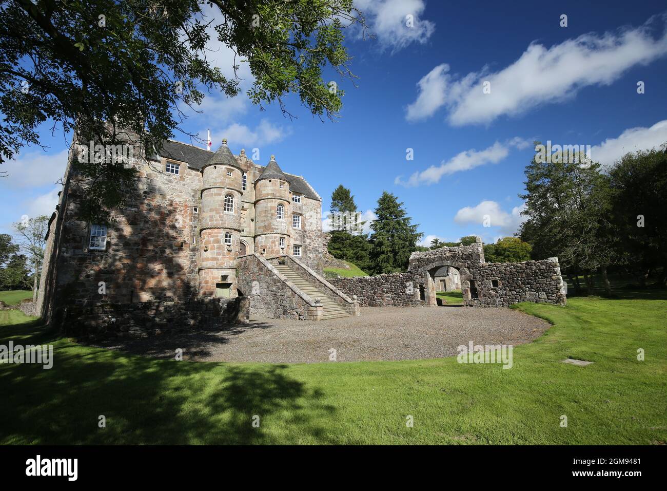 Rowallan hi-res stock photography and images - Alamy