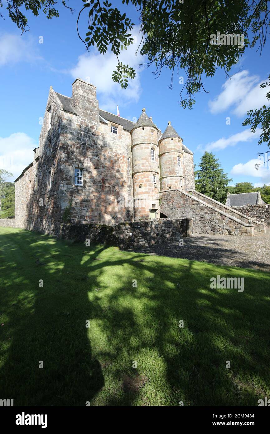 Rowallan hi-res stock photography and images - Alamy