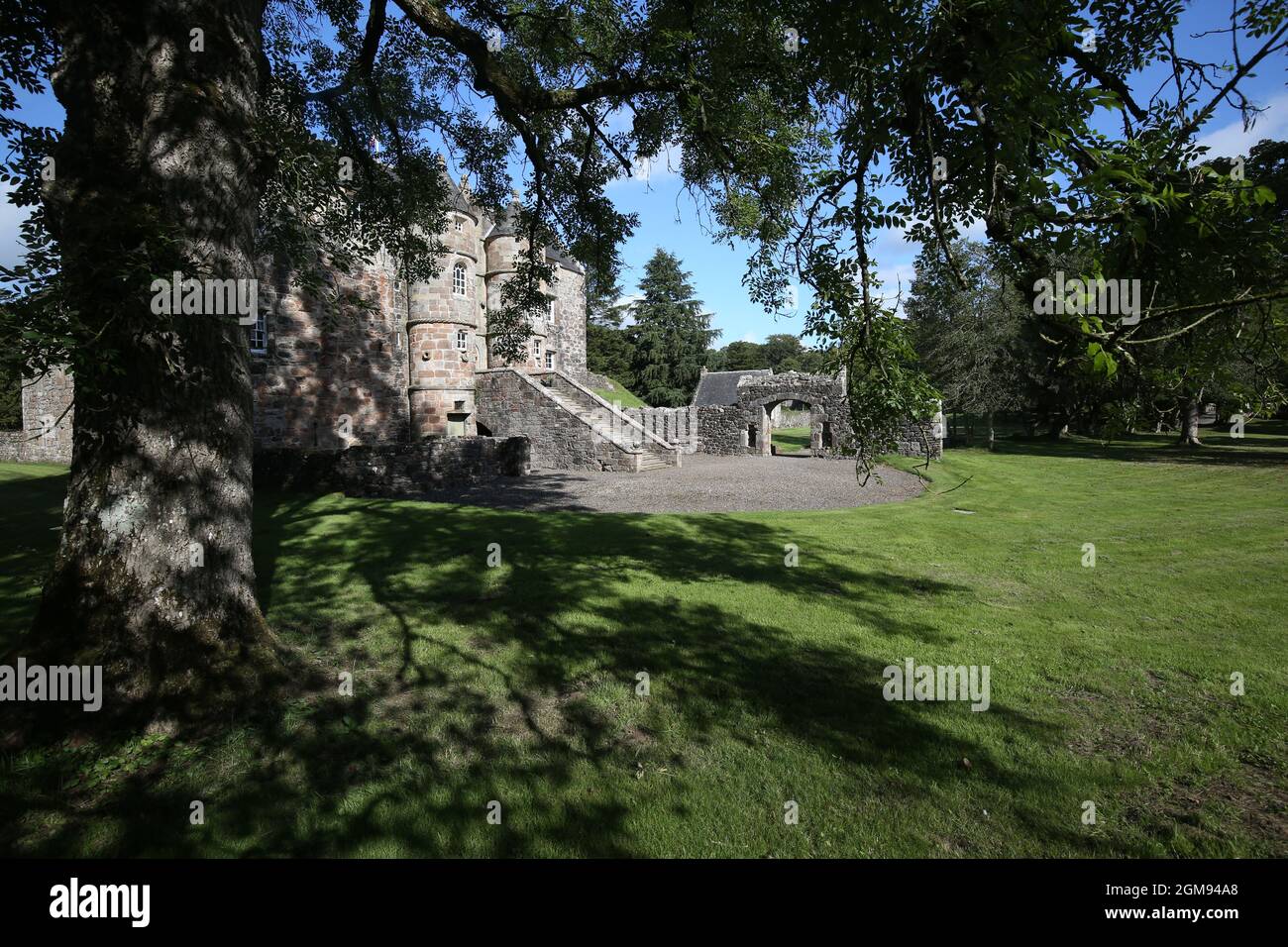Rowallan hi-res stock photography and images - Alamy