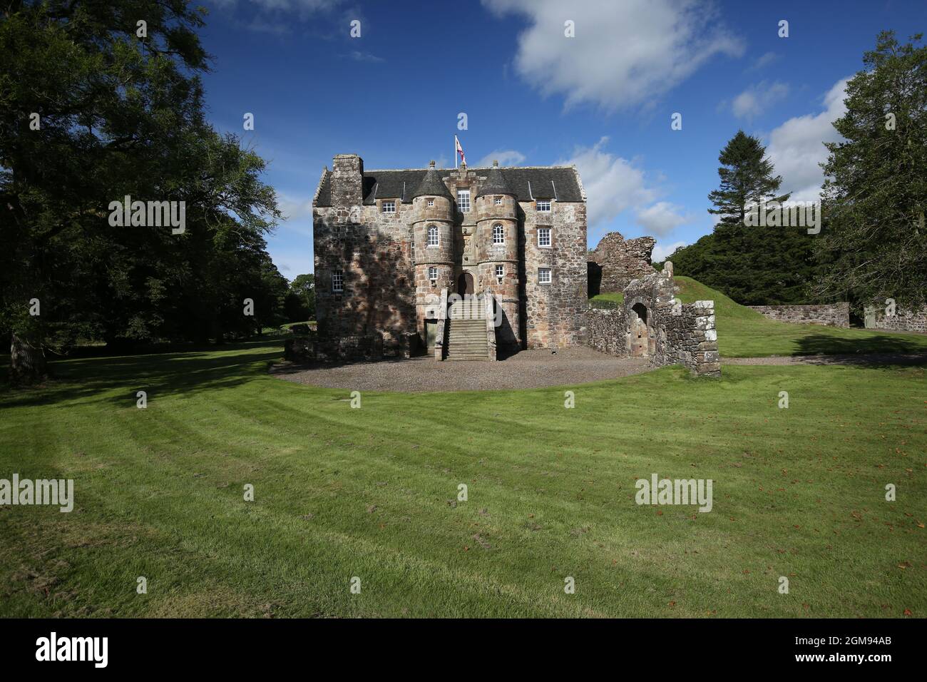 Rowallan hi-res stock photography and images - Alamy