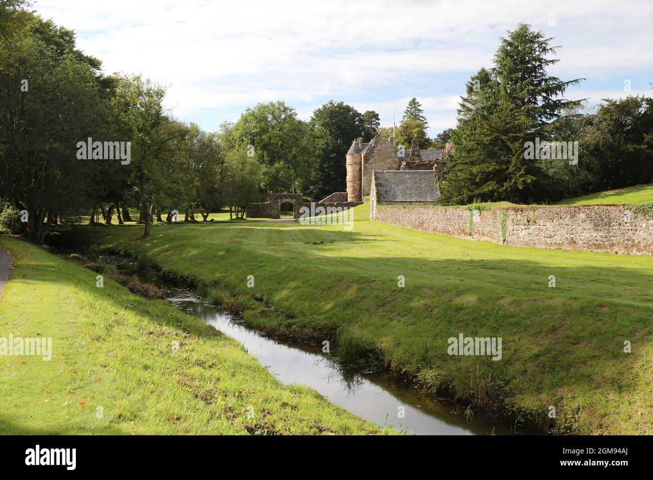 Rowallan hi-res stock photography and images - Alamy
