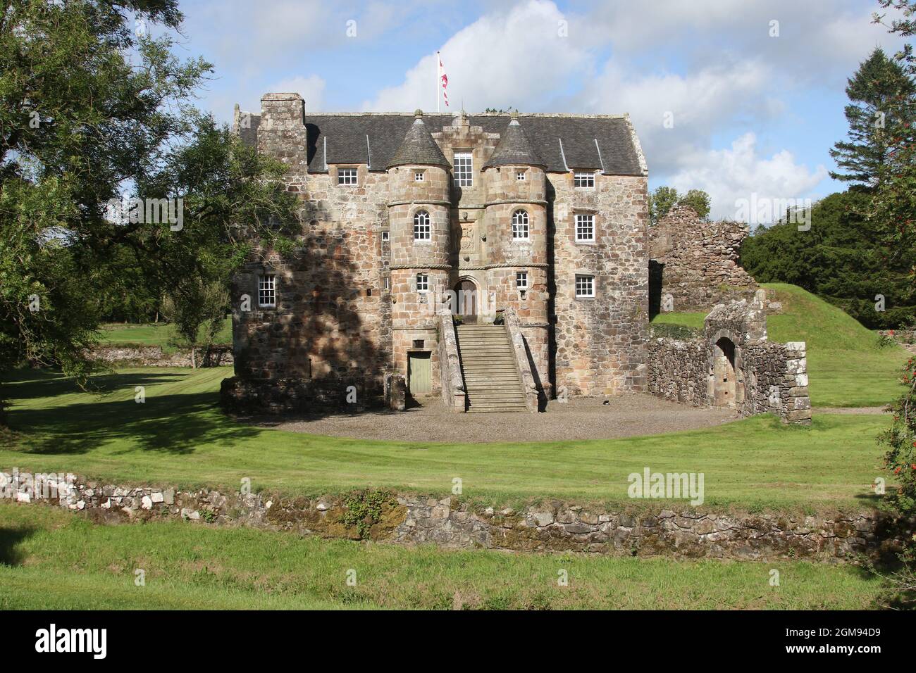 Rowallan hi-res stock photography and images - Alamy