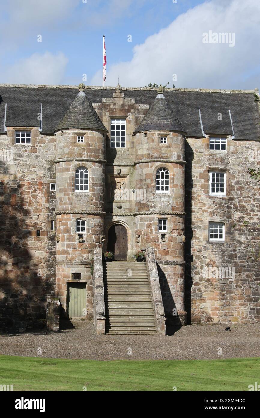 Rowallan castle hi-res stock photography and images - Alamy