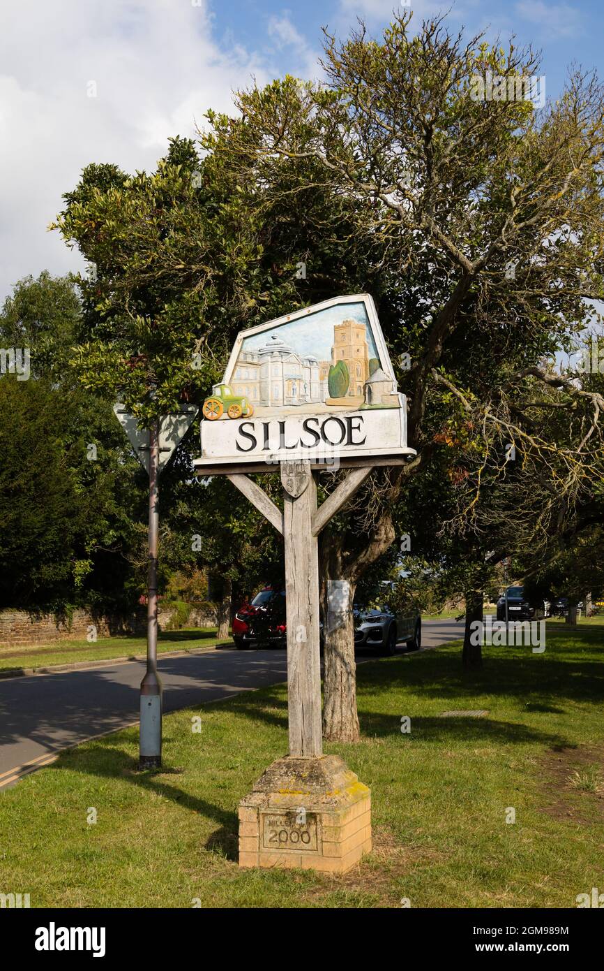 Silsoe village sign post. Bedfordshire, England Stock Photo - Alamy