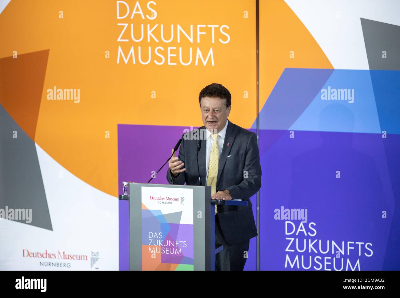 Nuremberg, Germany. 17th Sep, 2021. Wolfgang Heckl, Director General of ...